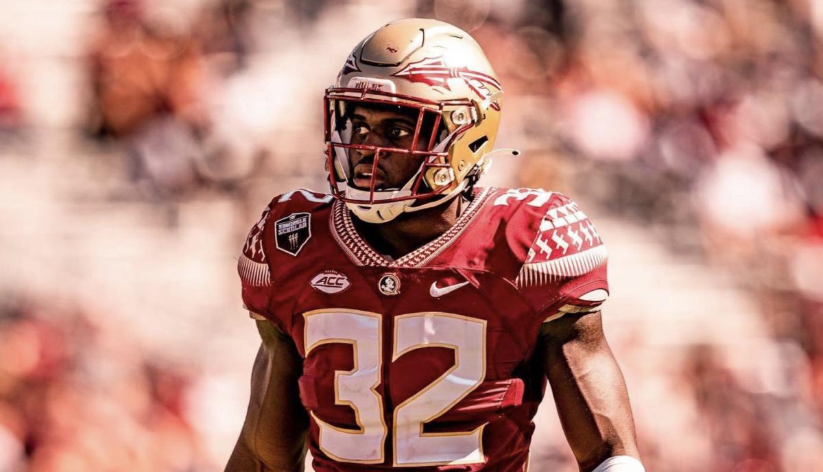 Redshirt sophomore linebacker to miss 2022 season - Sports Illustrated ...