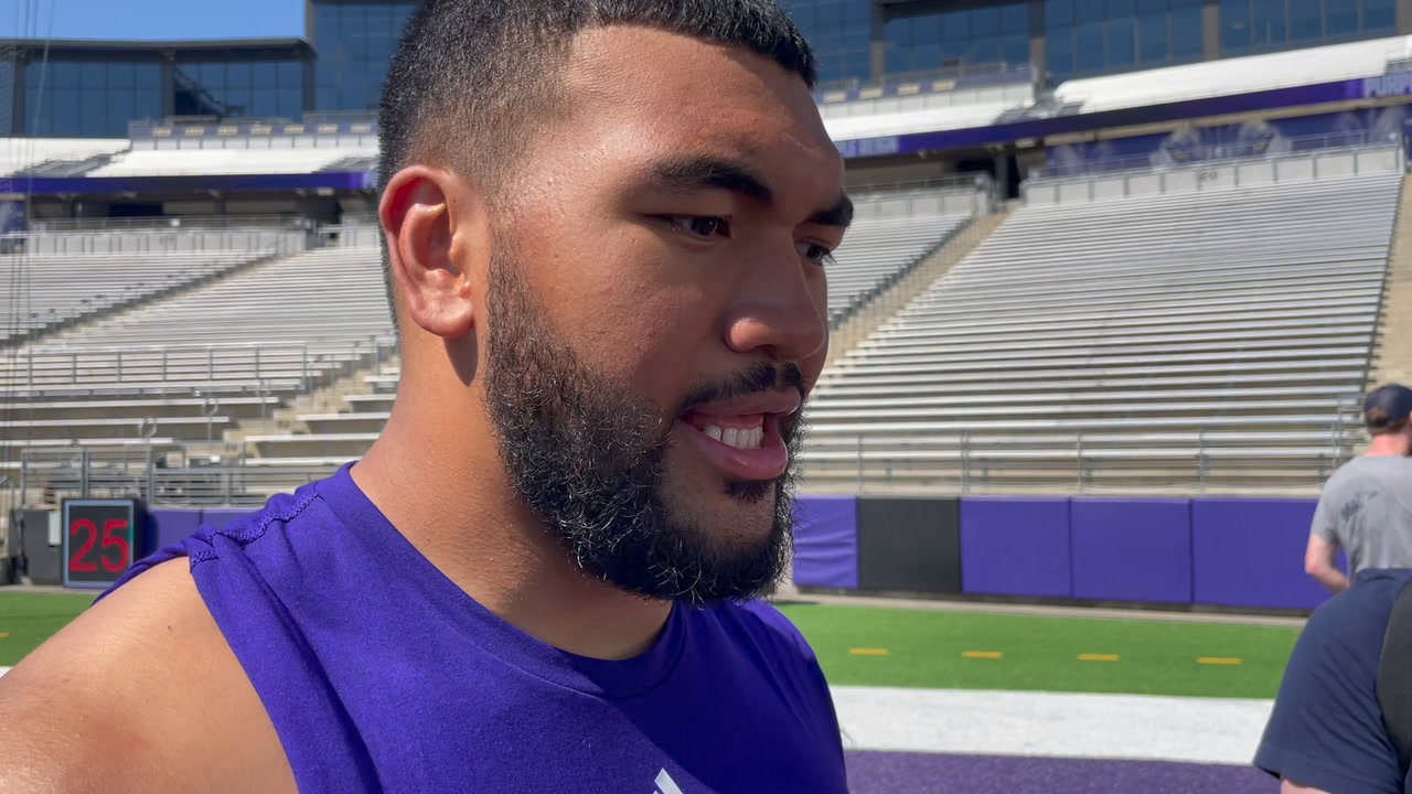 A Moment with New Edge Rusher Sekai Asoau-Afoa - Sports Illustrated ...