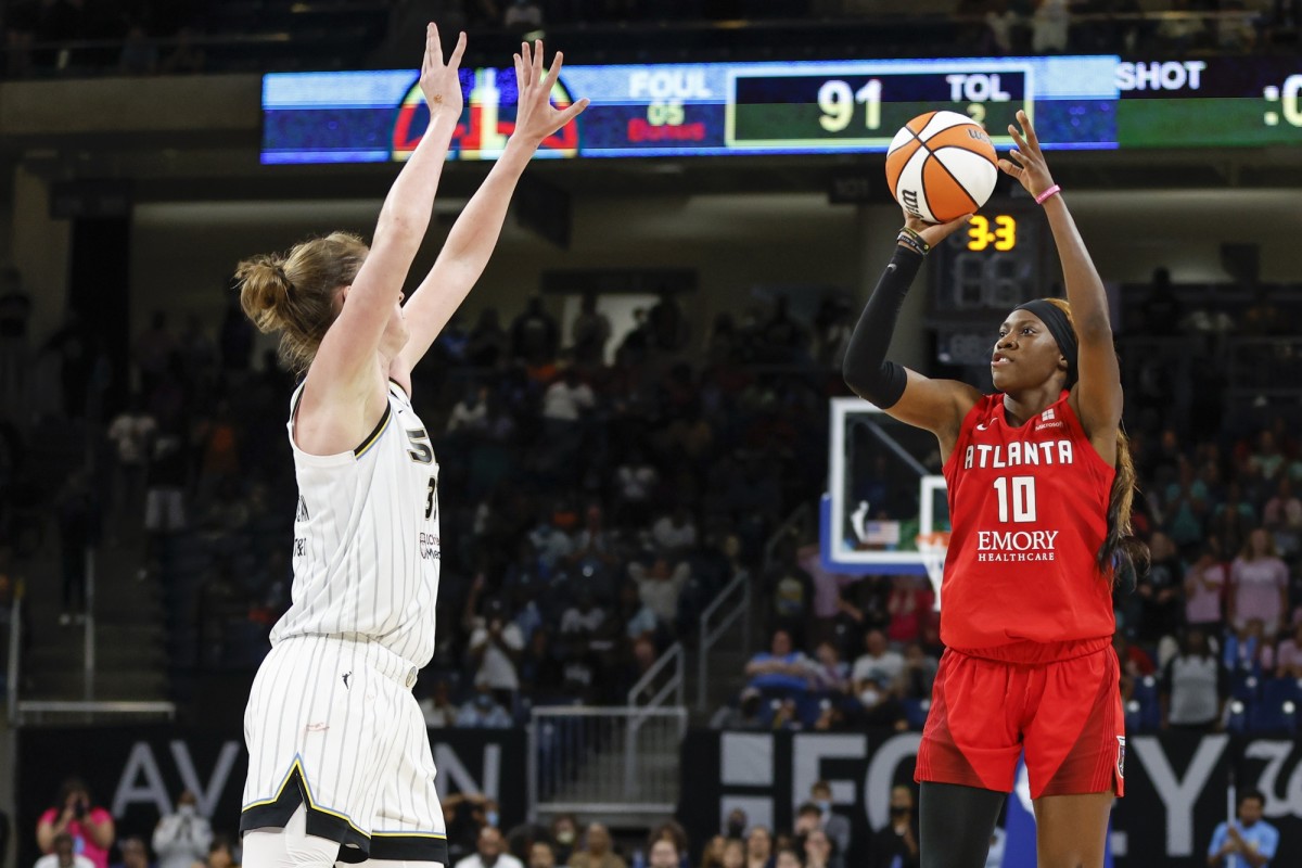 Rhyne Howard Named 2022 WNBA Rookie of the Year - Sports Illustrated ...