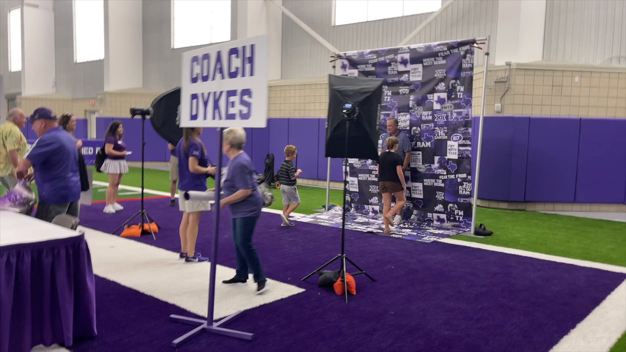 WATCH! TCU Football - Meet The Frogs Day - Sports Illustrated TCU ...