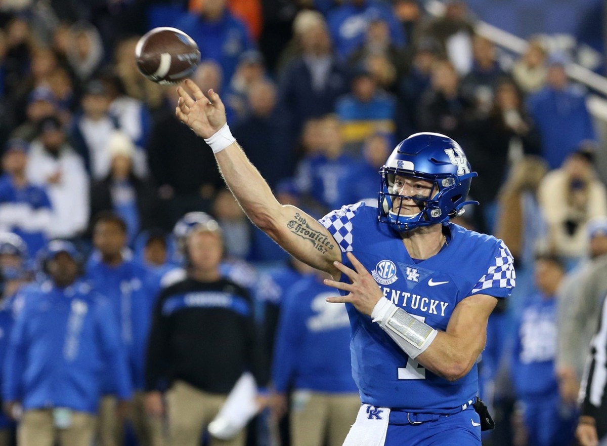 Countdown to Kickoff: Seven Questions That Will Define Kentucky's ...