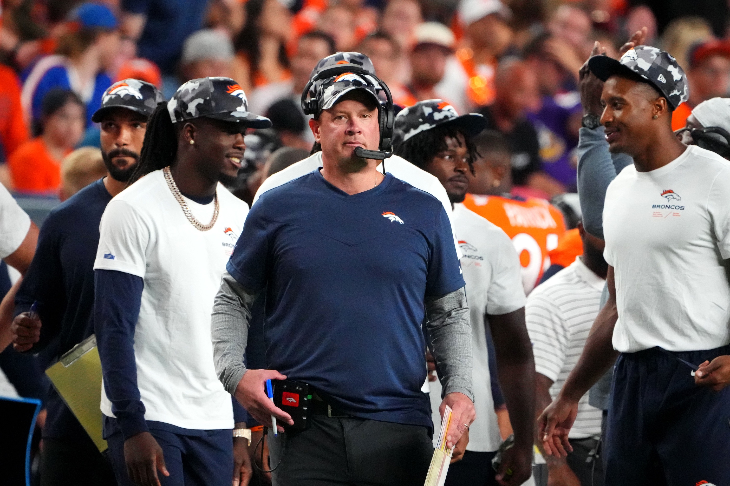 Watch Denver Broncos HC Nathaniel Hackett's Wild Victory Speech After Beating Minnesota Vikings ...