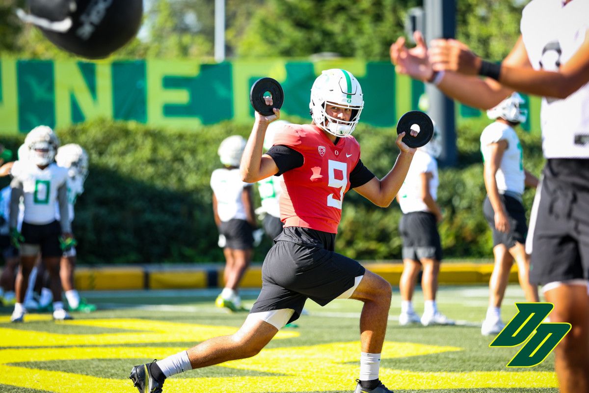 Oregon Football: Photo Gallery From Ducks' Tuesday Practice Ahead of ...