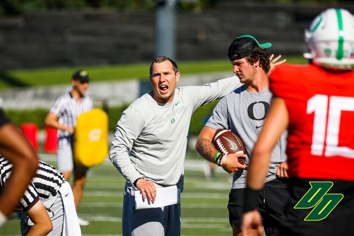 Oregon Football: Photo Gallery From Ducks' Tuesday Practice Ahead of ...