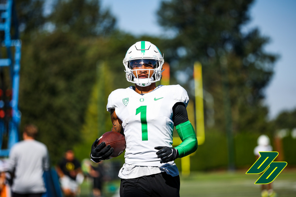 Oregon Football: Photo Gallery From Ducks' Tuesday Practice Ahead of ...