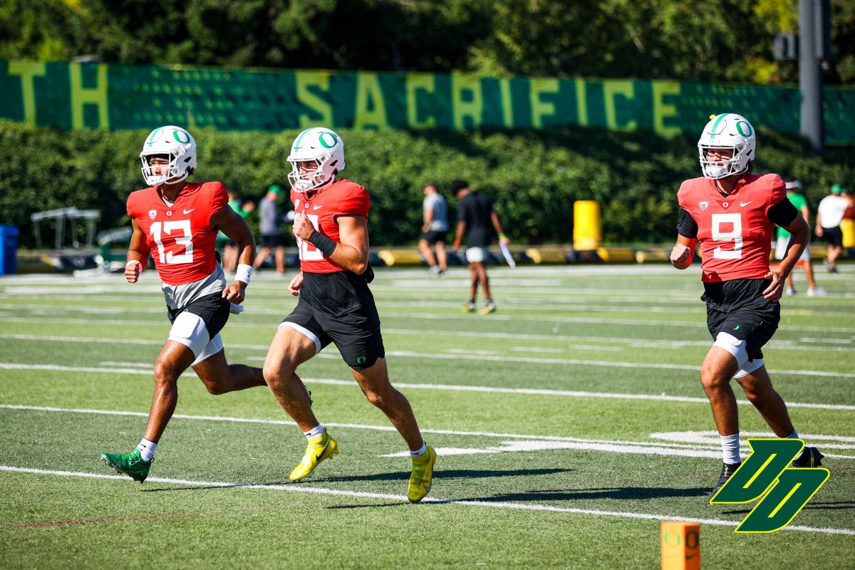 Oregon Football: Photo Gallery From Ducks' Tuesday Practice Ahead of ...