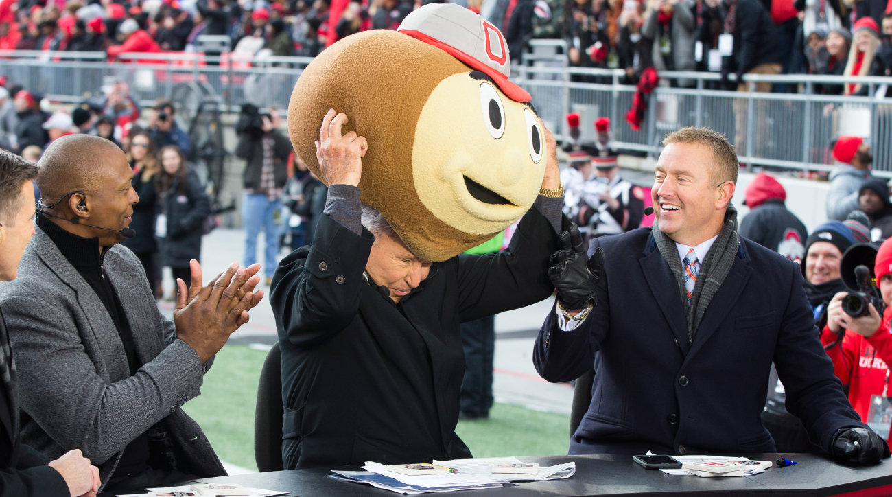 Lee Corso Doesn’t Want to Make Headgear Pick for Ohio State-Notre Dame ...