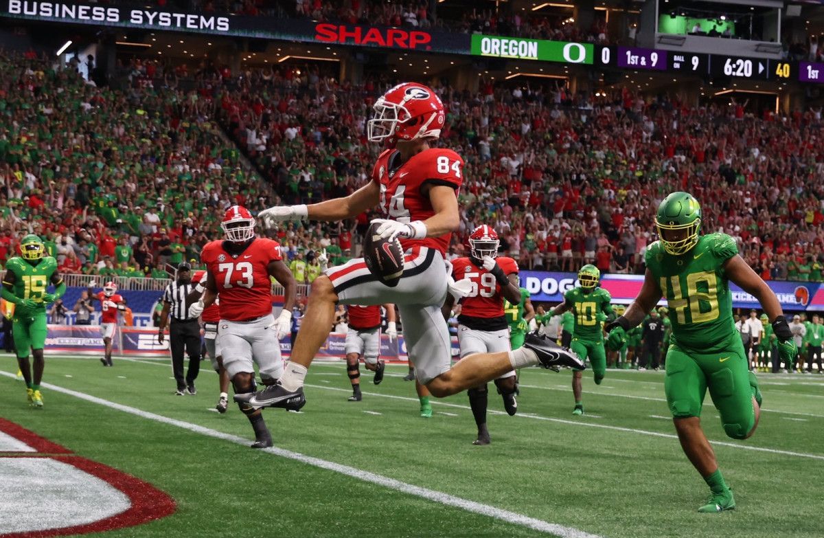 Halftime Notes: Georgia Football vs. Oregon Football - Sports ...