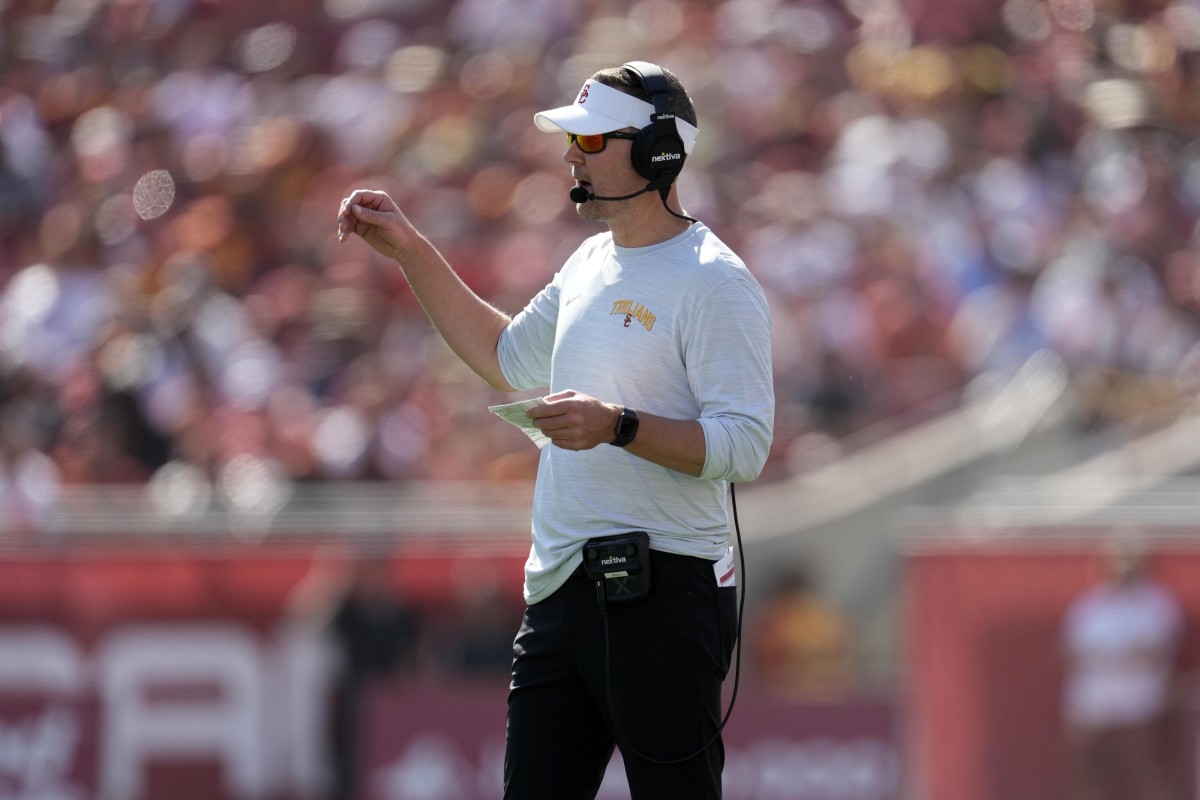 Photos: USC football explodes for 66-14 win over Rice in first game ...