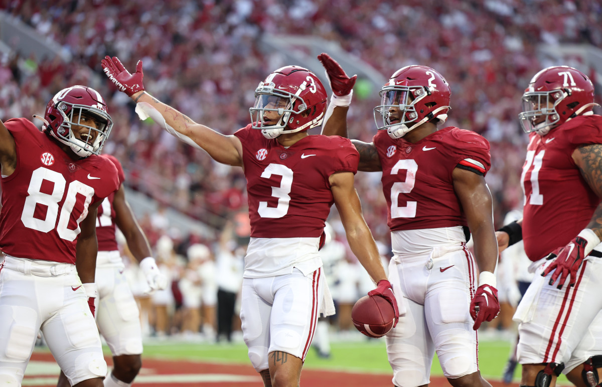 Instant Analysis: No. 1 Alabama 55, Utah State 0 - Sports Illustrated ...