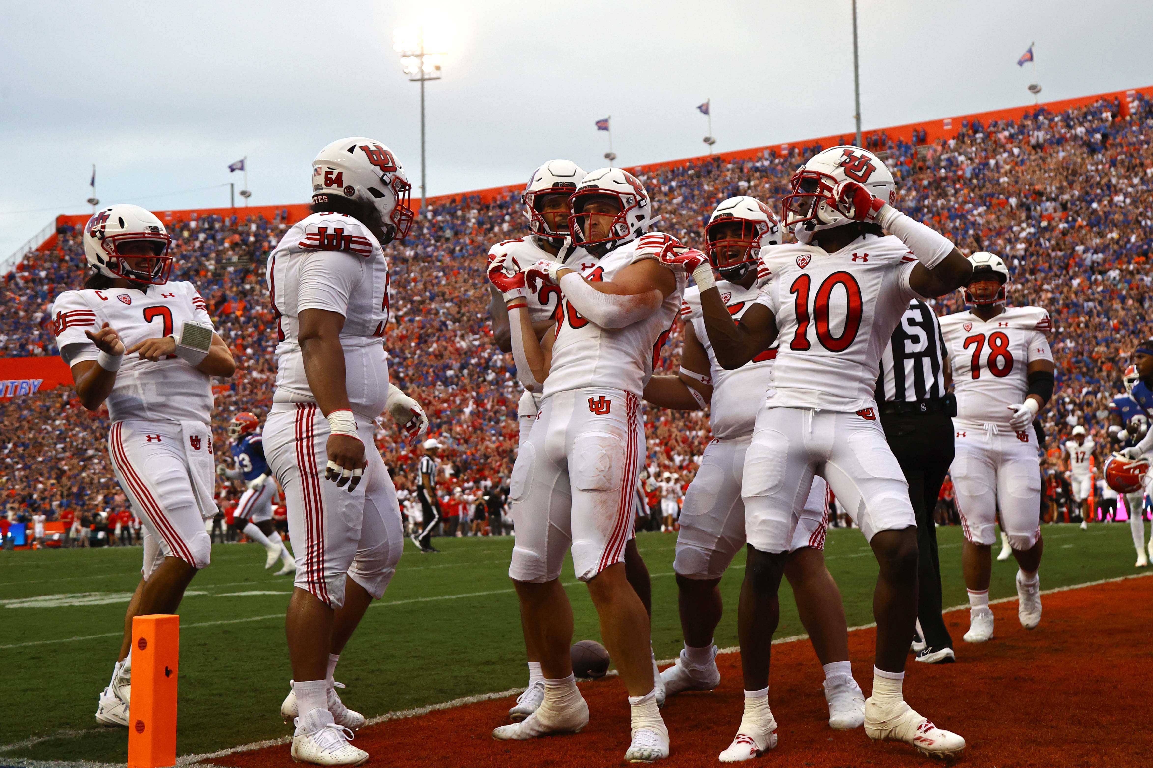 Utah Utes trail Florida Gators at halftime in Gainesville - Sports ...
