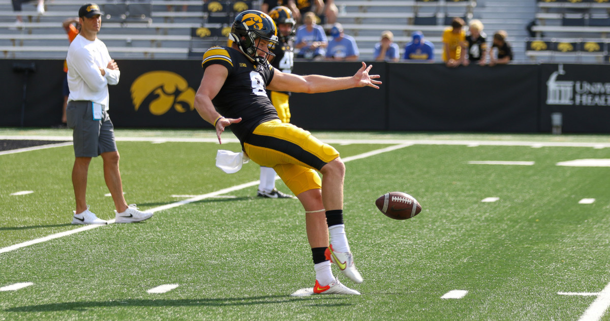 Tory Taylor's Legend at Iowa Growing - Sports Illustrated Iowa Hawkeyes ...