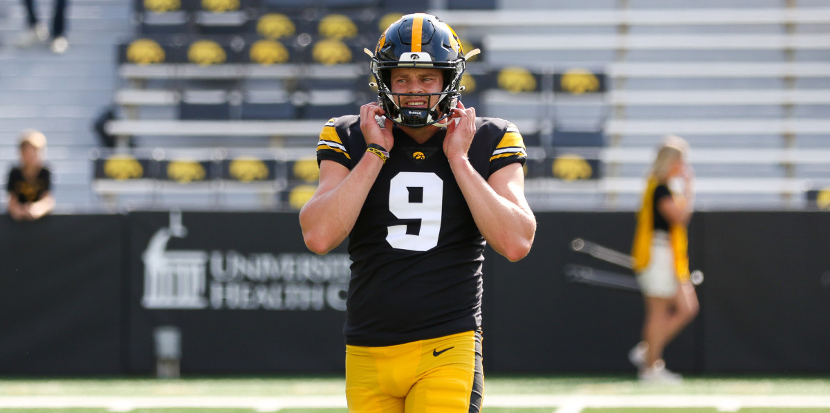 Tory Taylor B1G Special Team Player of Week - Sports Illustrated Iowa ...