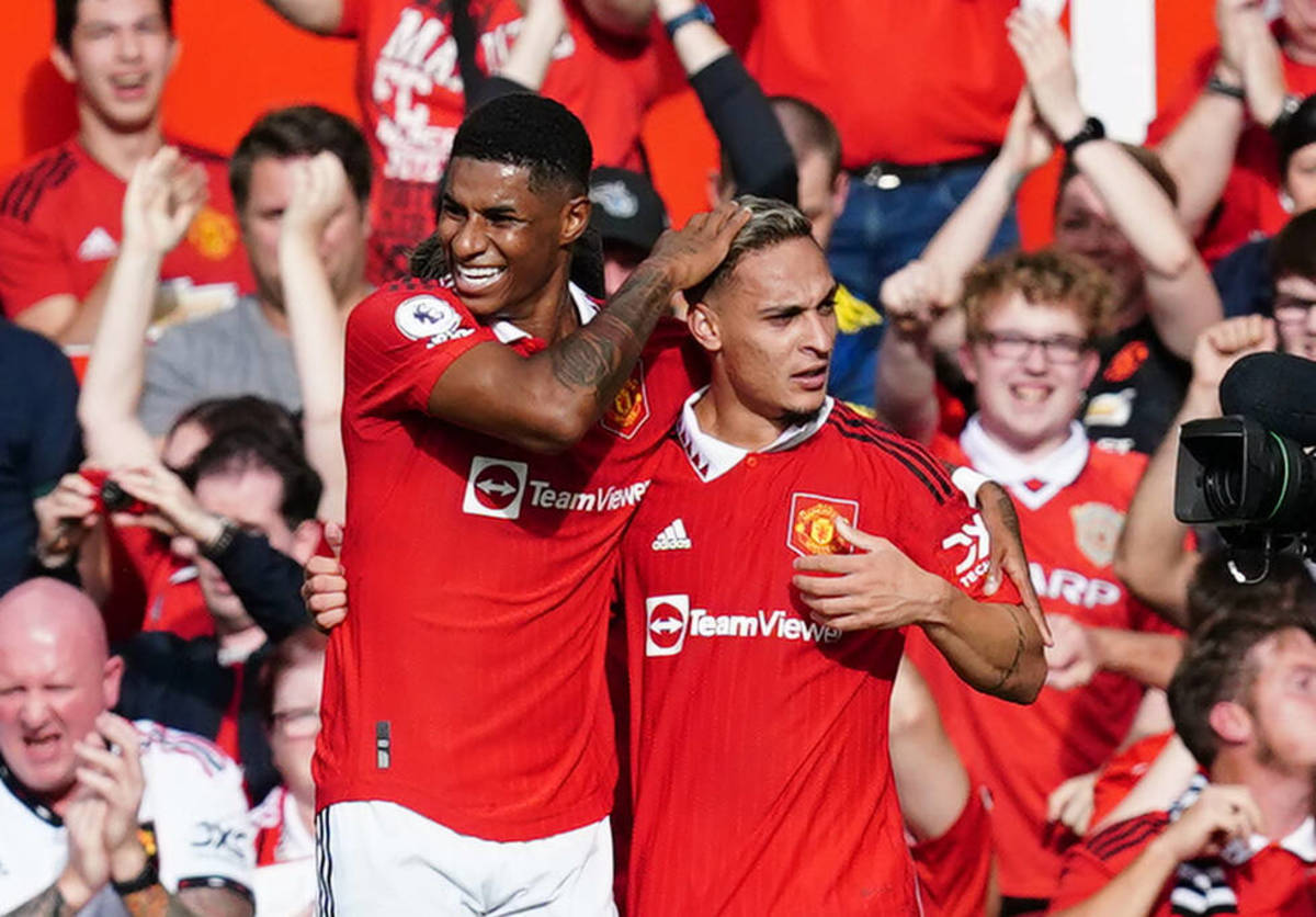 Man United end Arsenal's 100% start as Antony scores on EPL Debut ...