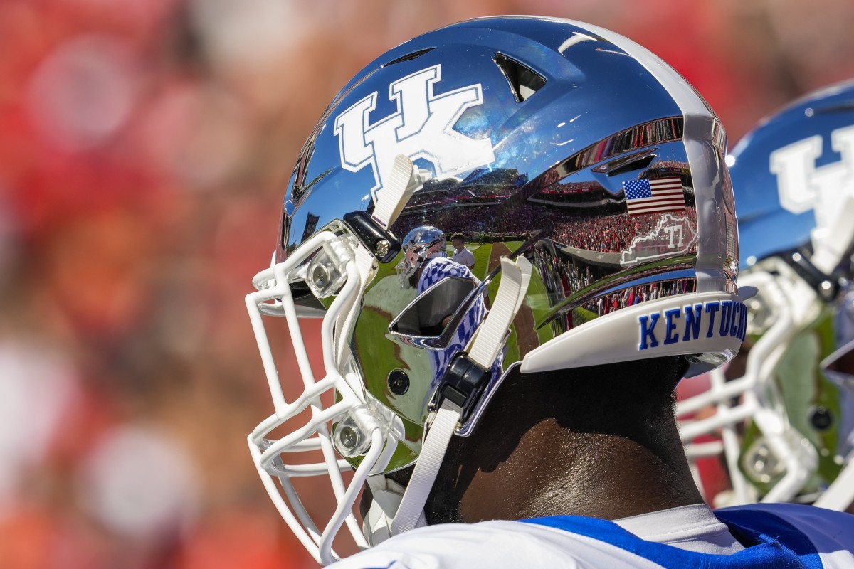 Jeremy Flax, Big Blue Wall Settling in After Rocky Start - Sports ...