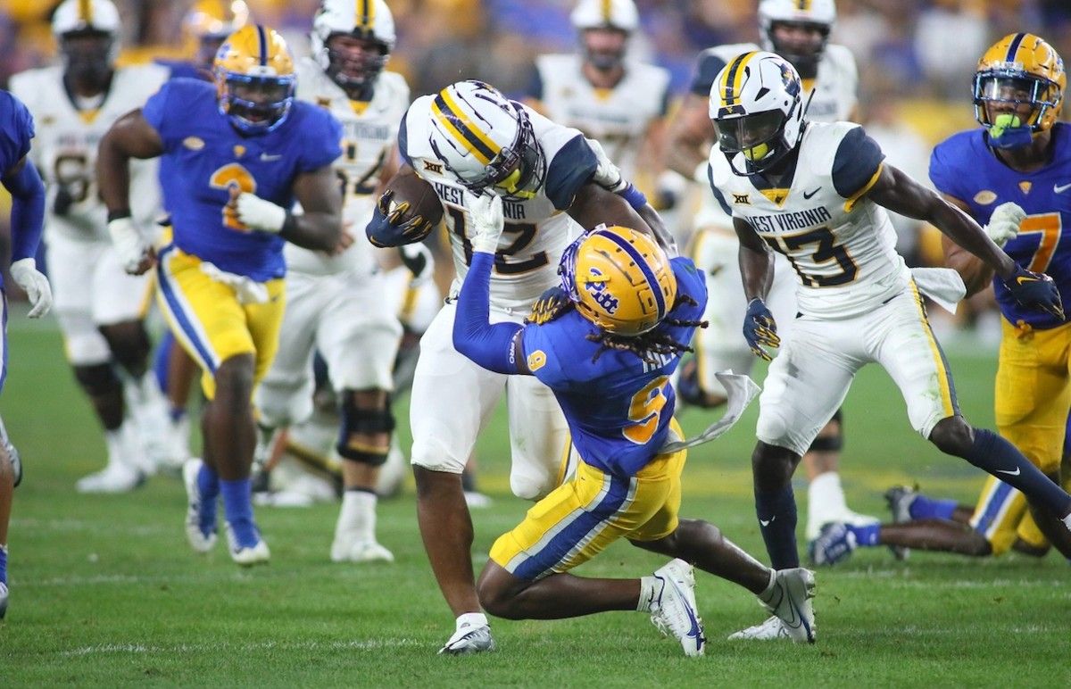 Pitt HC Pat Narduzzi Gives Profane Evaluation of Run Defense - Sports ...