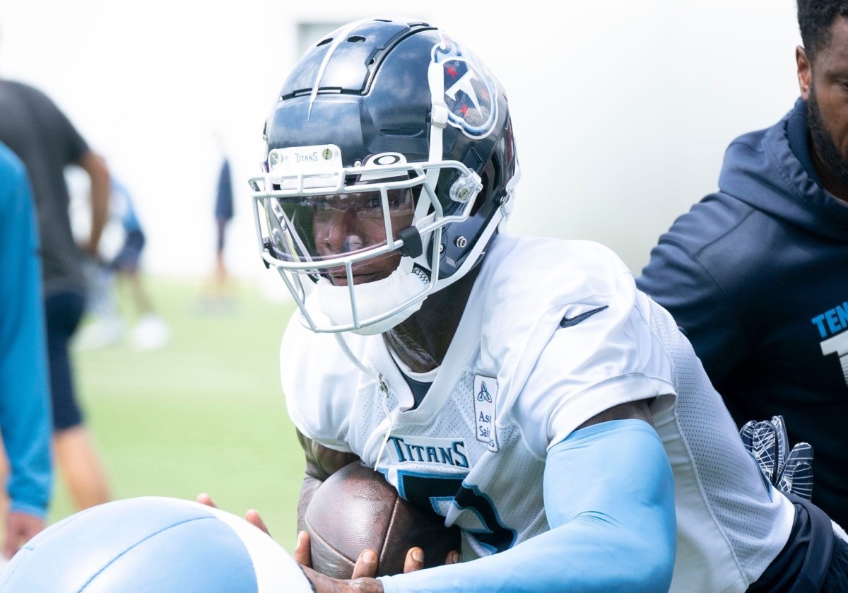 Tennessee Titans: Josh Gordon Works Quickly to Get Up to Speed - Sports ...