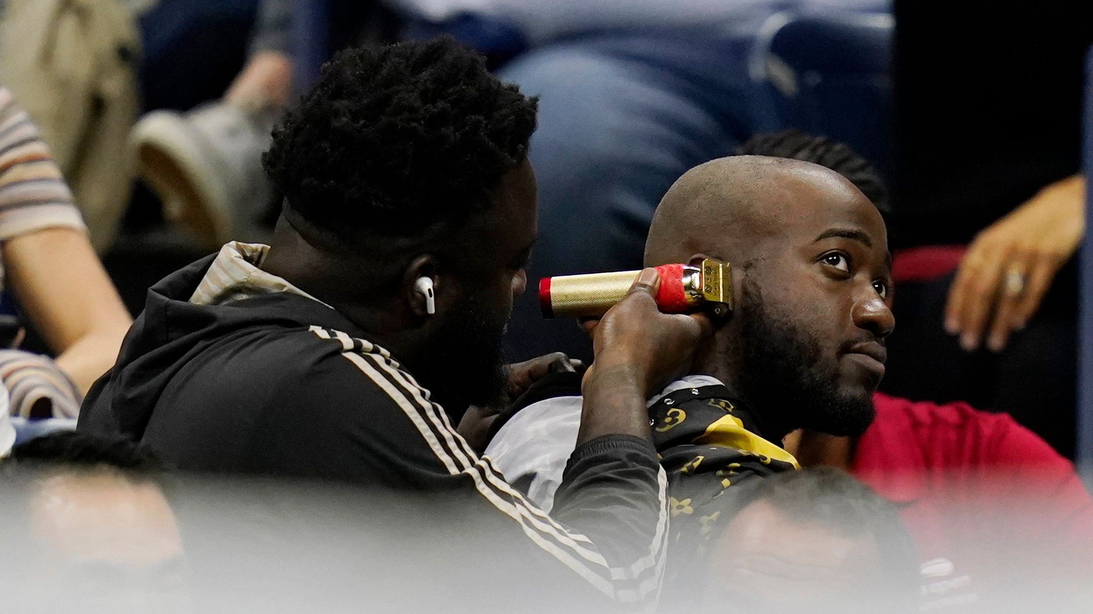 Fan Gets Haircut In Second Row of U.S. Open Match (Video) - Sports ...