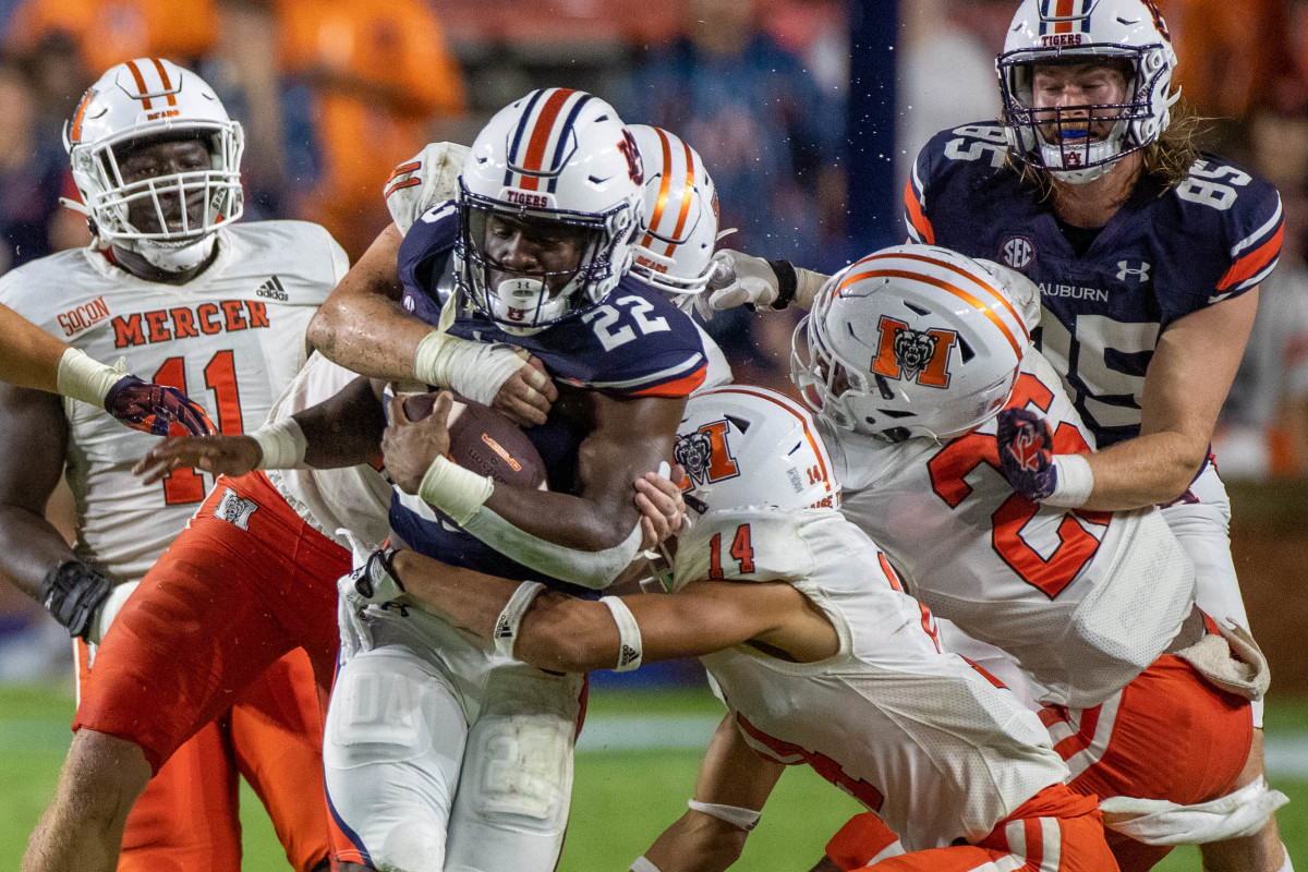 WATCH: Damari Alston pops off for 35 yards - Sports Illustrated Auburn ...