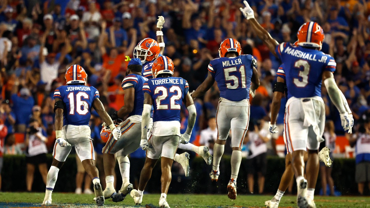 Gators Defense Focused on Proper Alignment, Communication vs. Kentucky ...