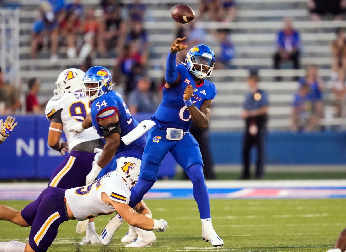 Know Your Foe: Breaking Down the Kansas Offense - Sports Illustrated ...