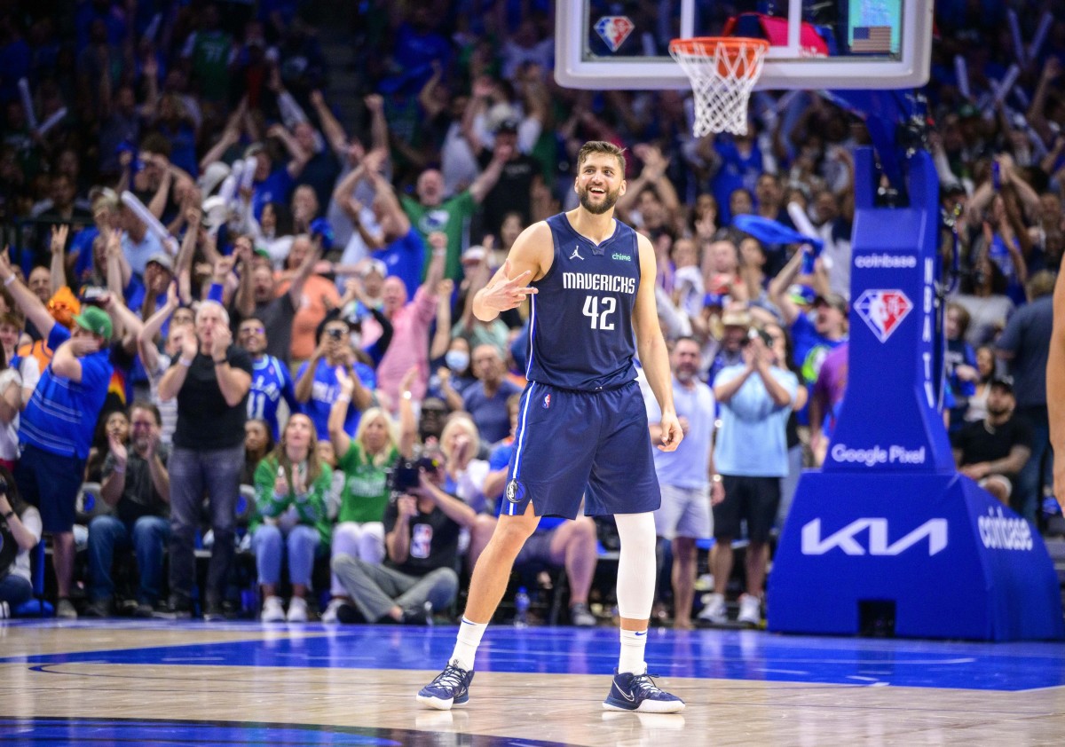 Dallas Mavericks, Maxi Kleber Agree On Contract Extension - Fastbreak ...