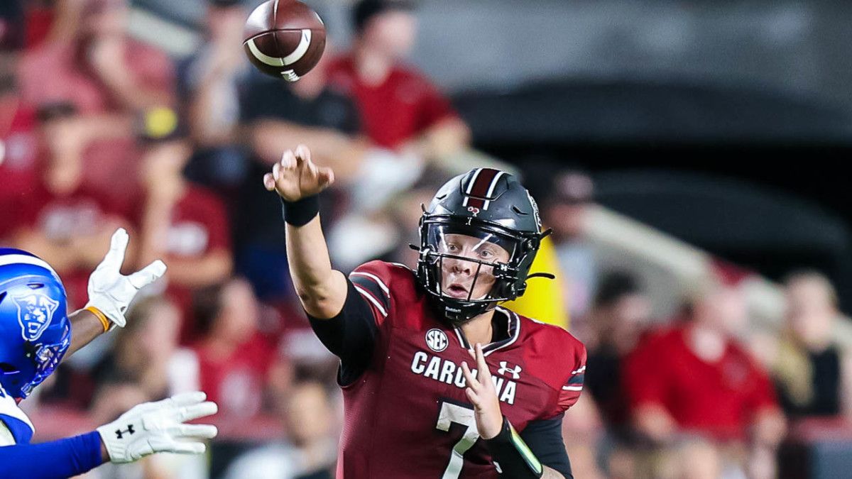 Razorbacks' defense has to find way to slow down South Carolina's ...