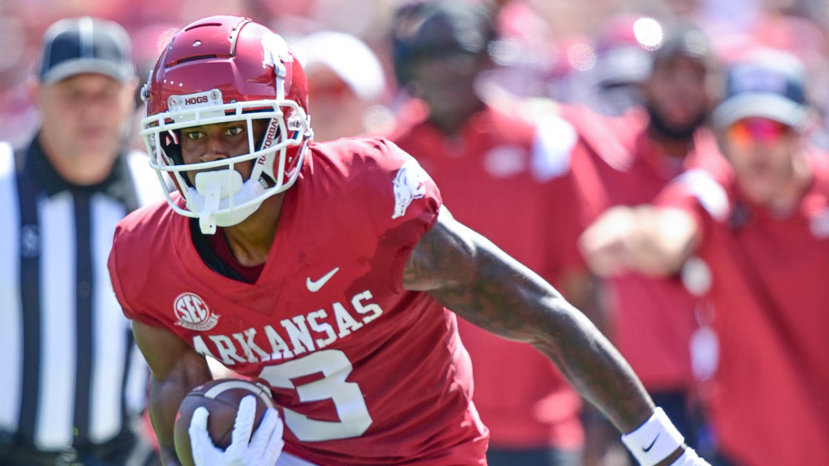 Razorbacks' defense has to find way to slow down South Carolina's ...