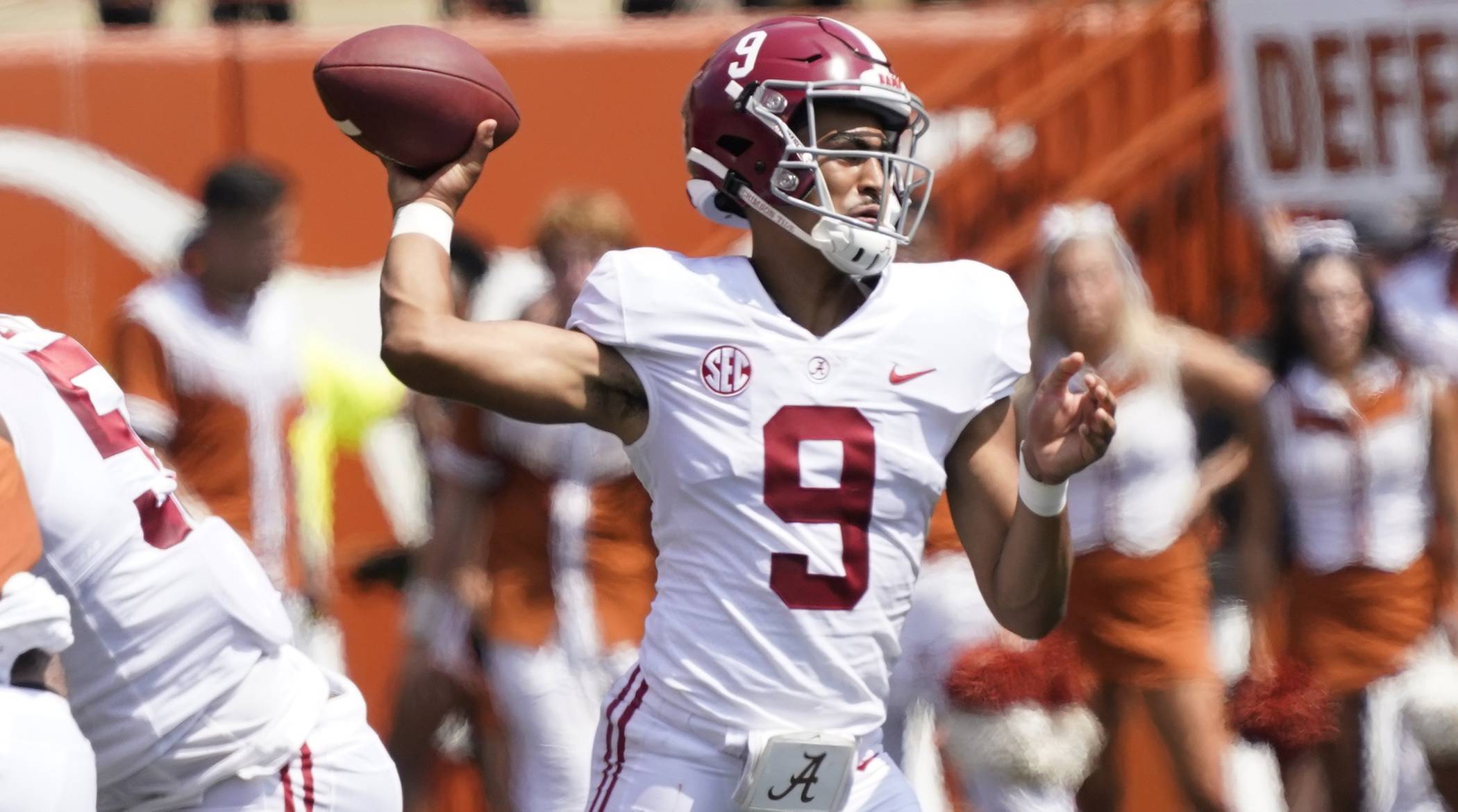 Referees Reverse Bizarre Penalty Call Against Texas in Alabama End Zone ...