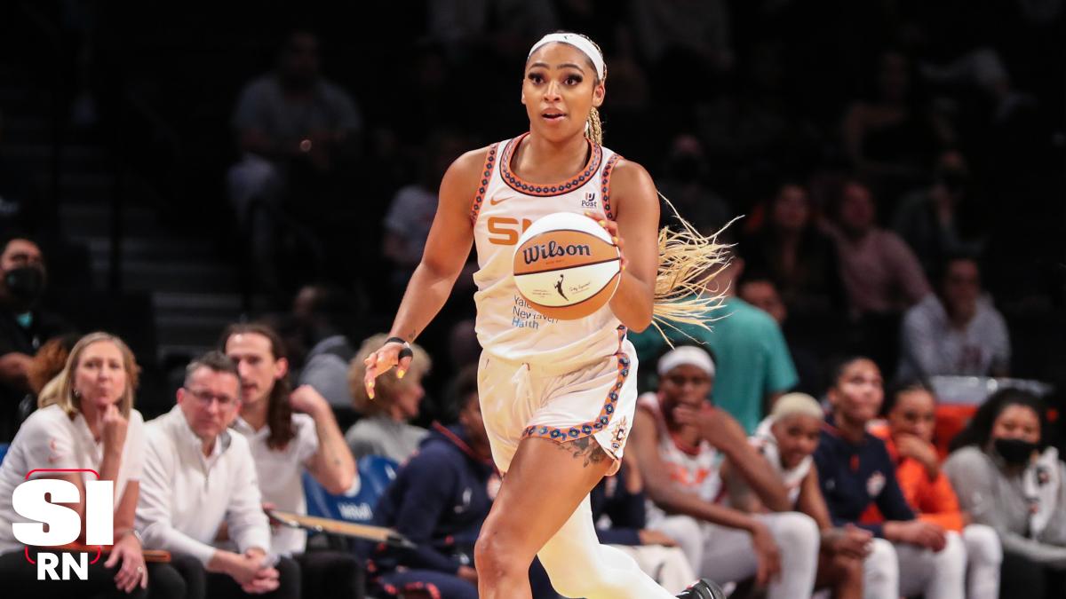 Connecticut Sun Oust Defending Champ Chicago Sky to Take on Las Vegas ...
