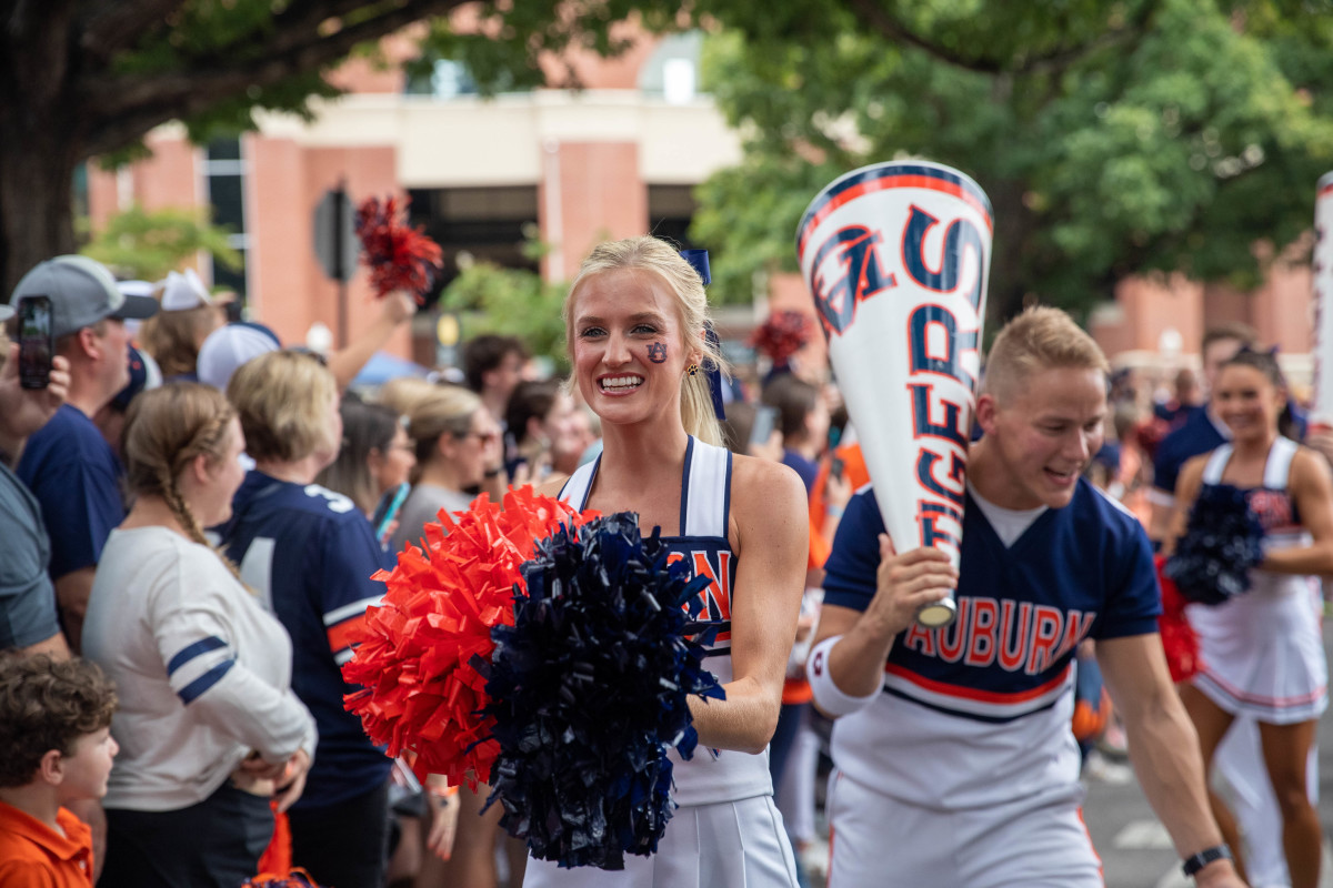 PHOTOS: A look at Tiger Walk before the San Jose State game - Sports ...