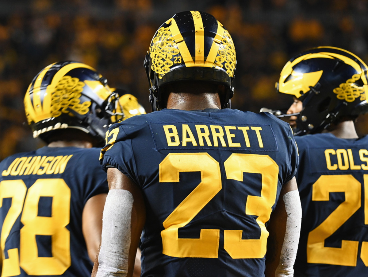 From Dual-Threat QB To Defensive Captain: Mike Barrett's Incredible ...