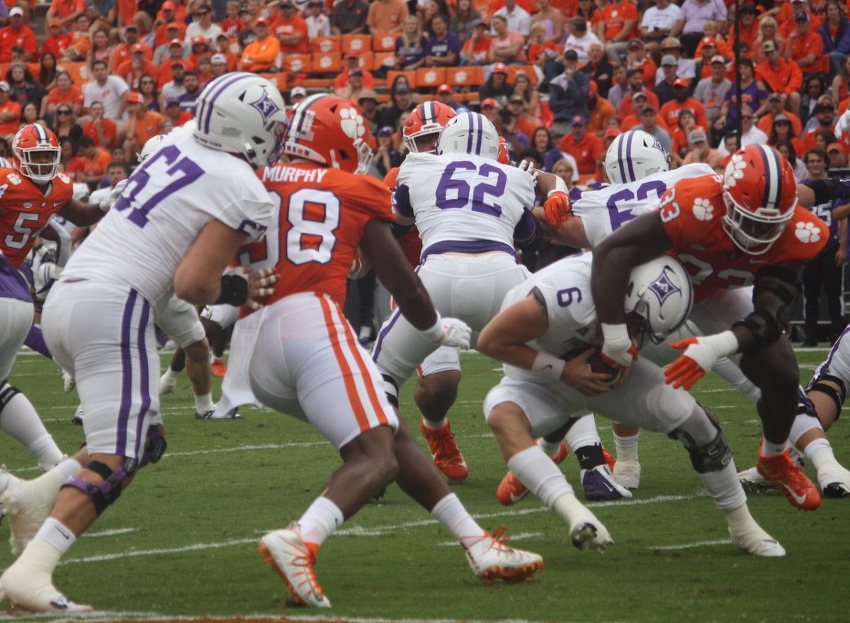 Furman Paladins Humble Clemson Tigers' Defense - Sports Illustrated ...