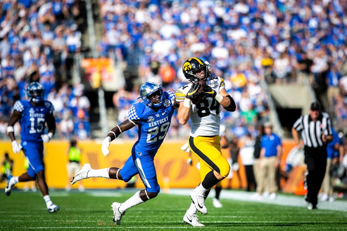 Jordan Lovett Taking Over as Starting Free Safety, Moving in "Right ...