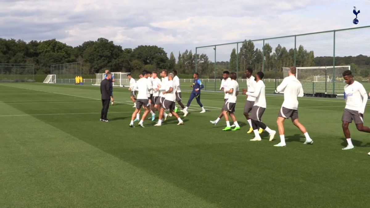 Son takes part in rondo drill ahead of Sporting clash - Soccer ...