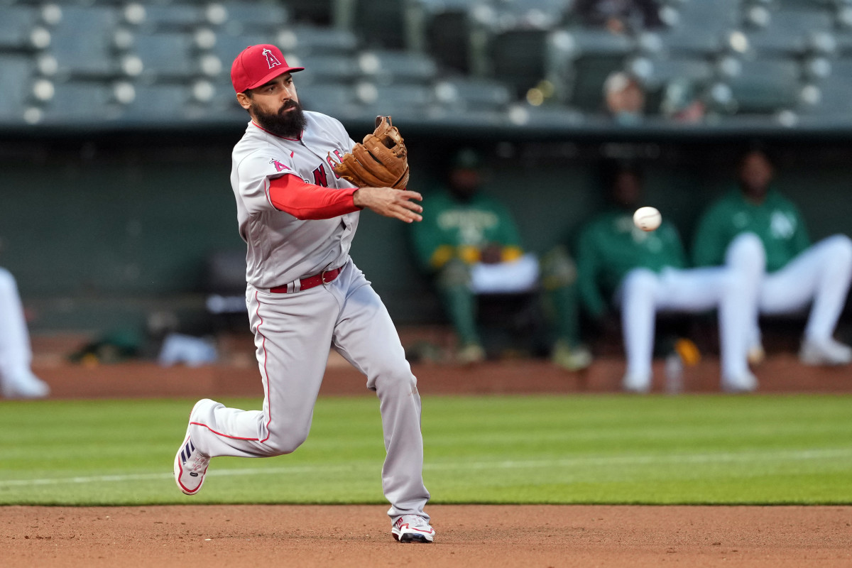 Los Angeles Angels 3B Anthony Rendon Hopes To Return This Season - Fastball
