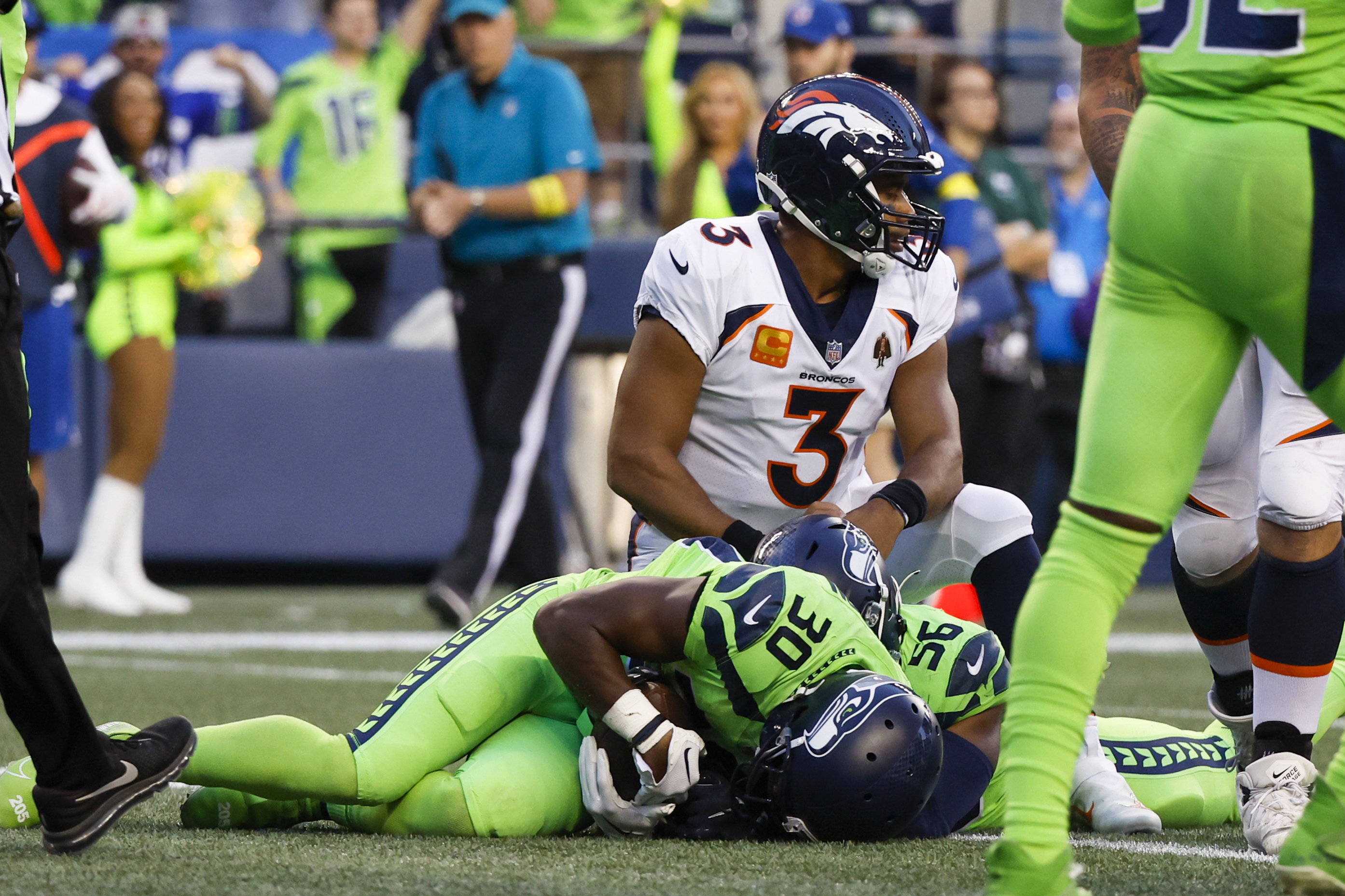Rattled Russell Wilson? Seattle Seahawks Defense, 12th Man the Difference in Win Over Denver ...