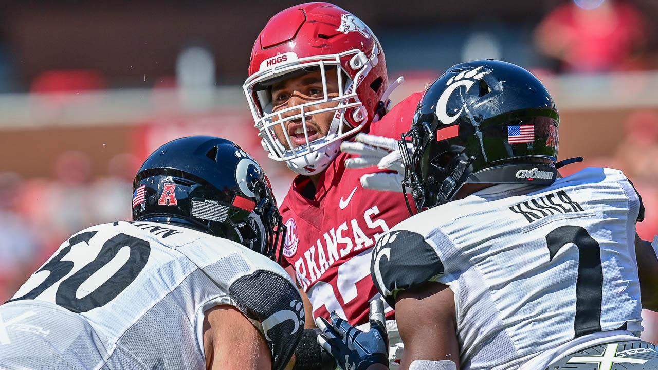 Isaiah Nichols, Chris Paul After Practice Tuesday - Sports Illustrated ...
