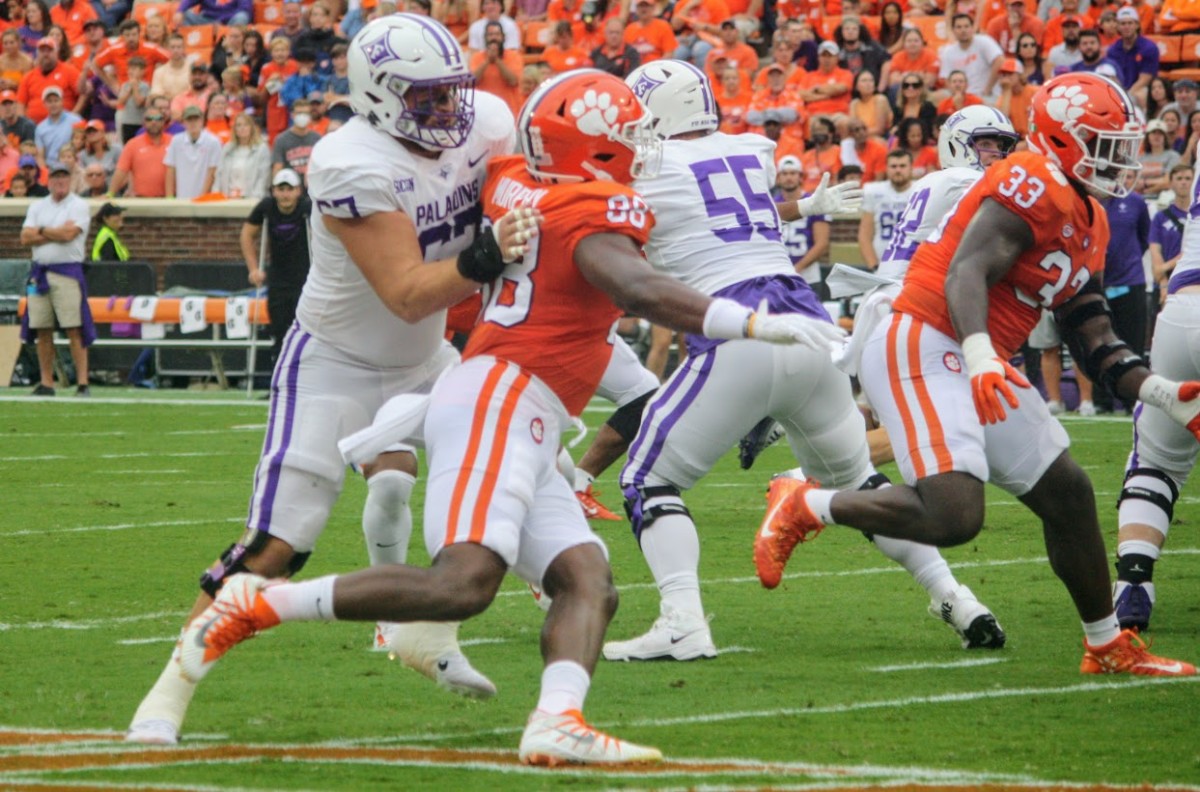 Myles Murphy Officially Announces Plans to Enter NFL Draft, Thanks ...