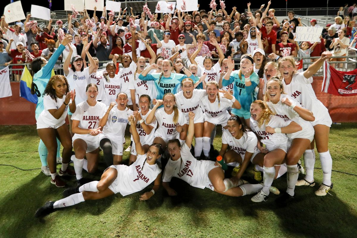 No. 11 Alabama Soccer Knocks Off No. 5 South Carolina - Sports ...