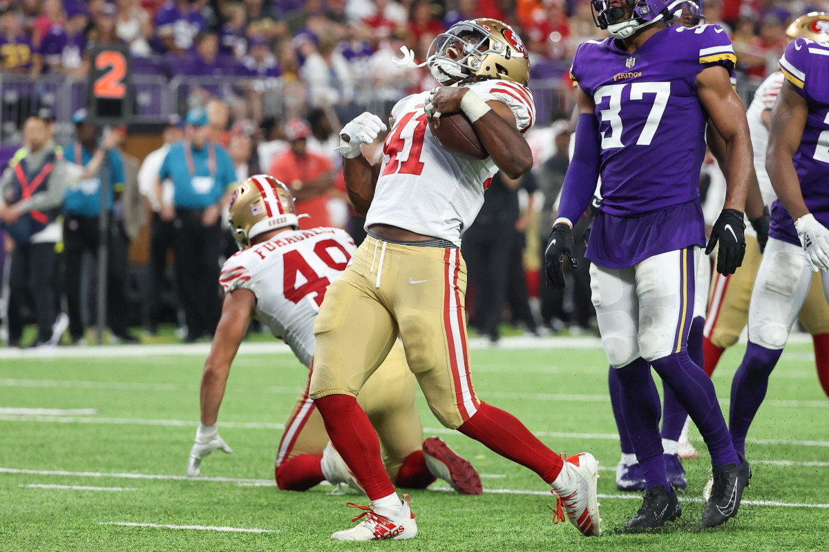 Jordan Mason has a Golden Opportunity Ahead of 49ers-Seahawks Matchup ...
