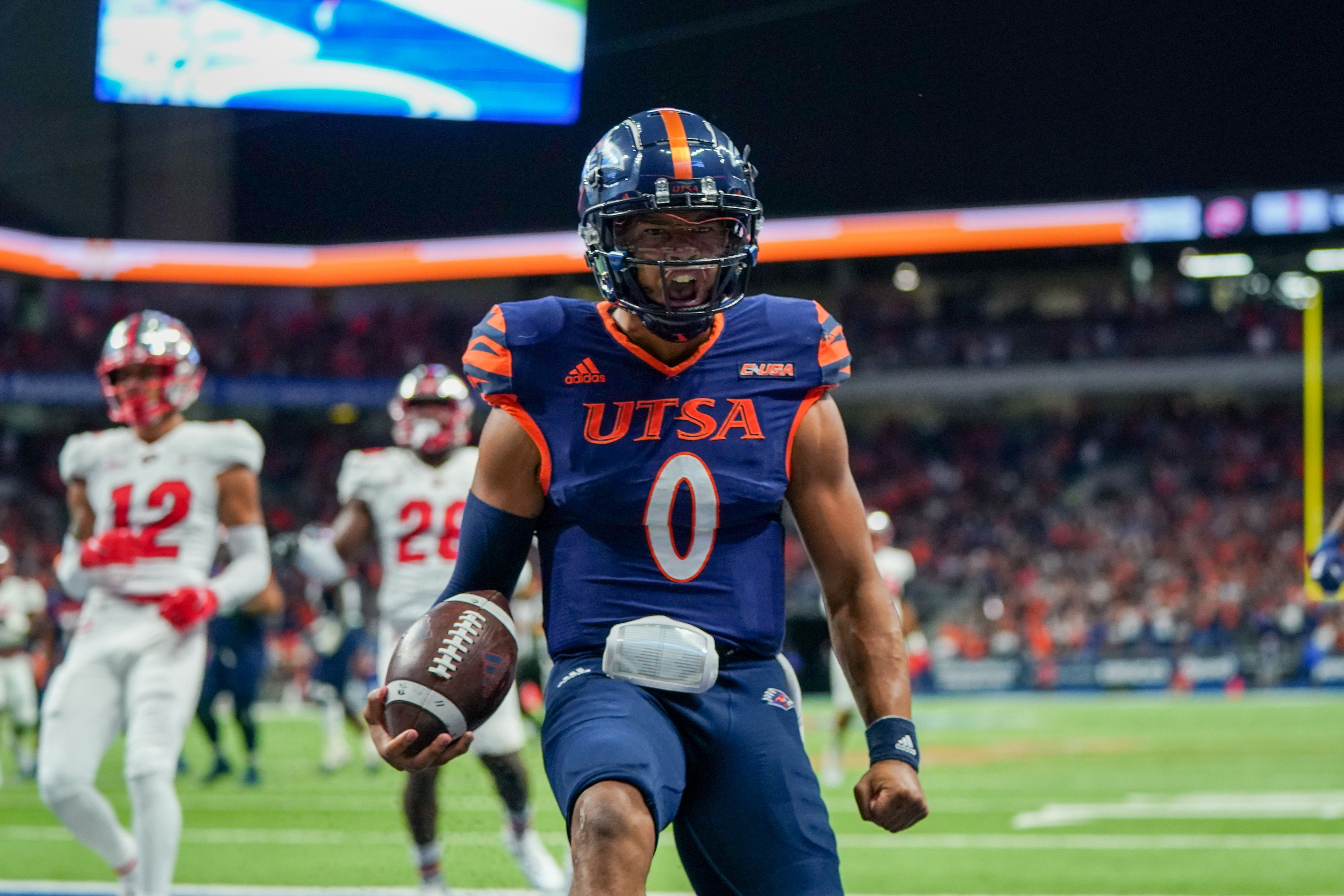 WATCH: Texas Longhorns Disrespected? UTSA Roadrunners Films Hype Video ...