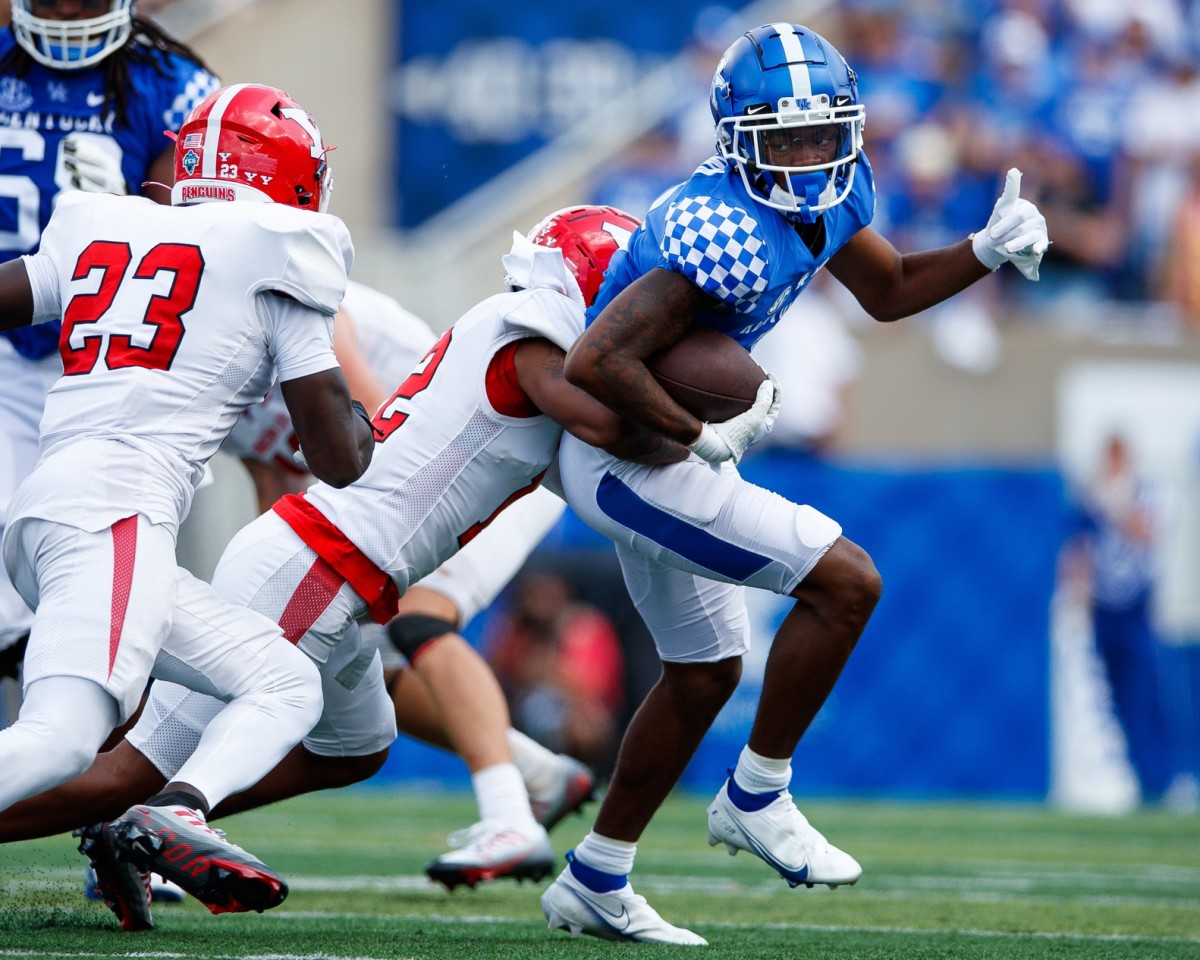 Game Notes: No. 9 Kentucky 31, Youngstown State 0 - Sports Illustrated ...