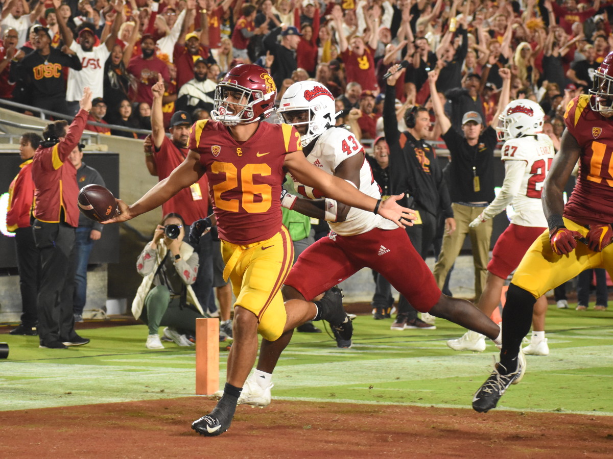 Look: Best photos from USC Trojans' win over Fresno State - Sports ...
