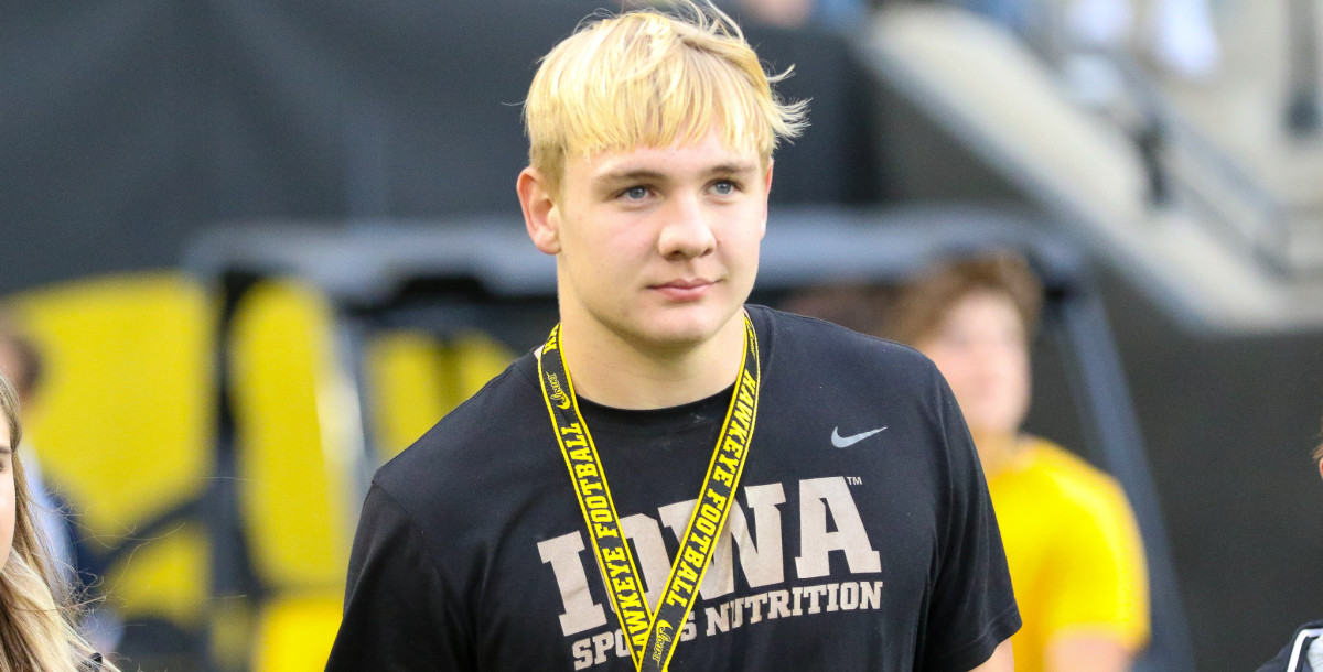Drew Campbell Discusses Iowa Football Pledge - Sports Illustrated Iowa ...