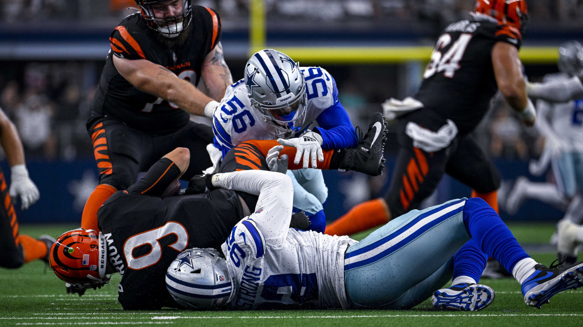 Bengals-Cowboys: Joe Burrow sacked six times in loss - Sports Illustrated