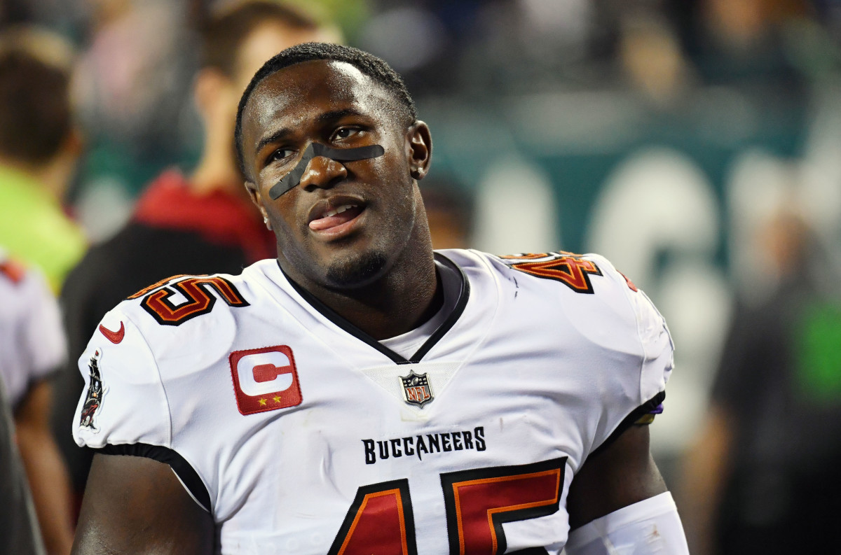 Devin White Takes Shot at Former Buccaneer Jameis Winston - Tampa Bay ...