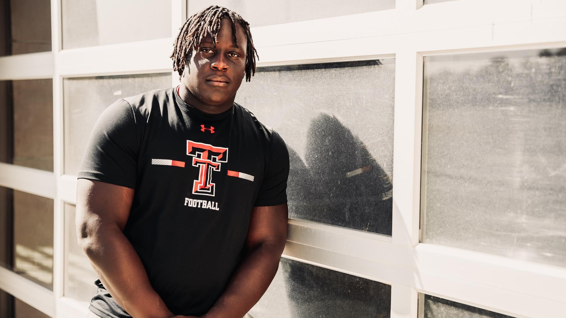 Texas Tech Red Raiders Bradford honored on Allstate AFCA Good Works ...