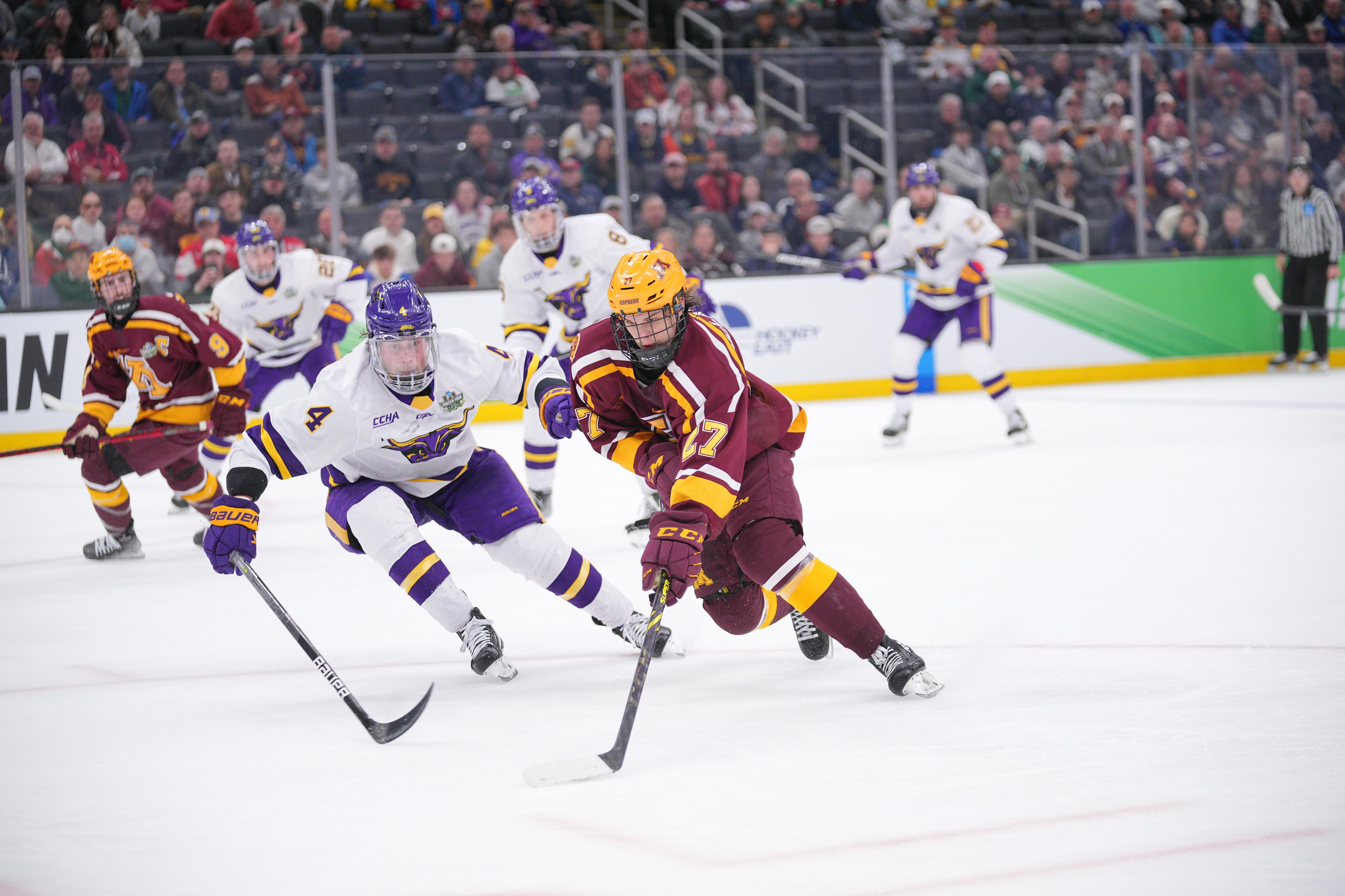 Minnesota teams claim 3 of the top-5 spots in men’s hockey poll ...