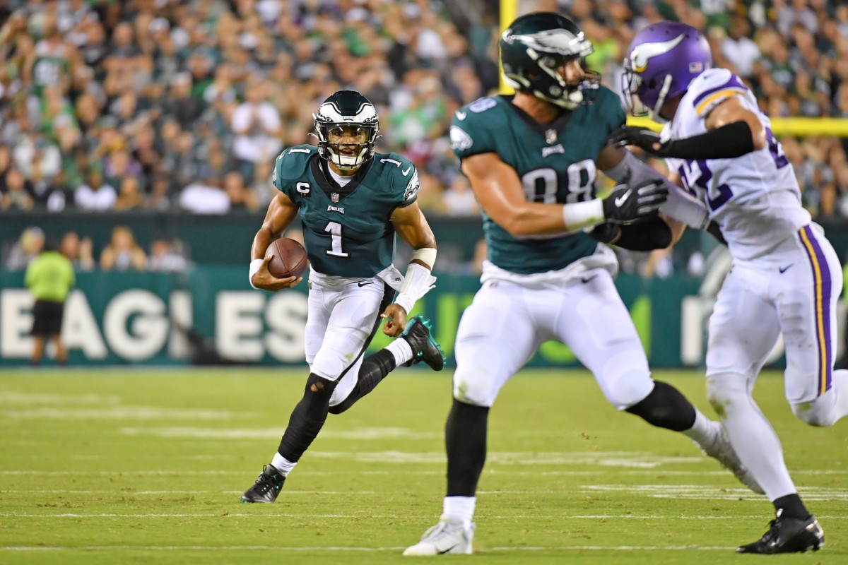Defense, Led by Darius Slay, Shine in Philadelphia Eagles' Win Over ...